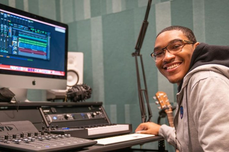 Enjoy the Winter at Harlem's George Bruce Library | Columbia Neighbors